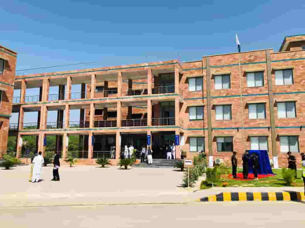 IN PICTURES: PM Imran inaugurates Pak-Austria Fachhochschule Institute ...