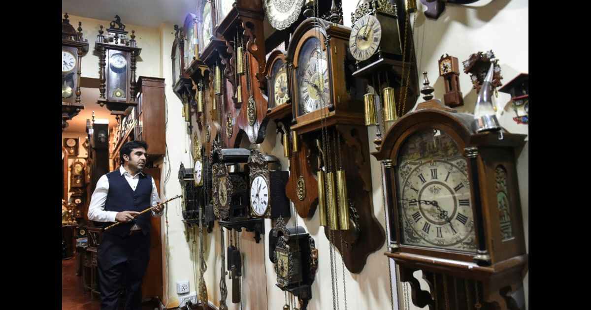 The tale of Pakistan's lonely clock collector - Global Village Space