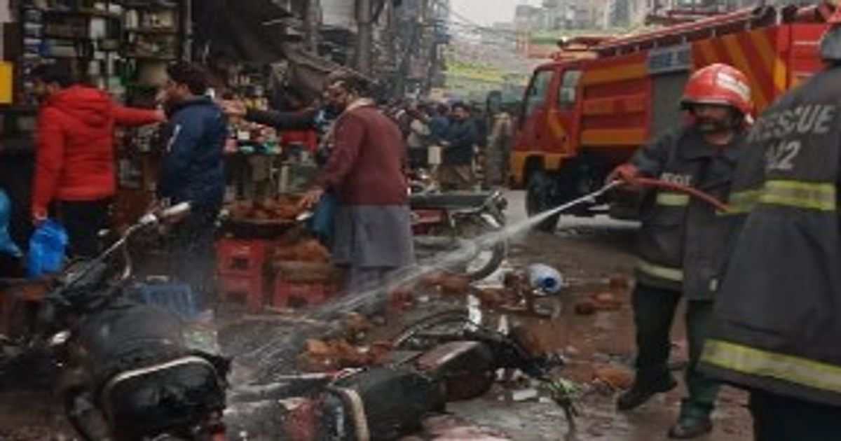 Bomb blast in Lahore kills 3, injures over 20 - Global Village Space