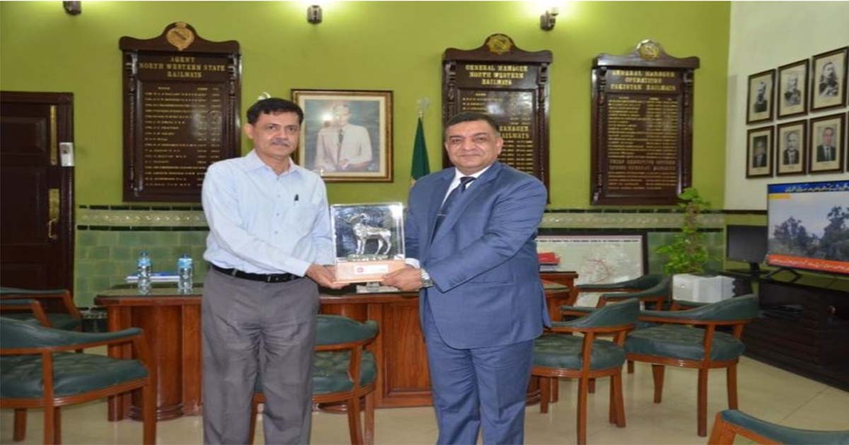 FWO and Pakistan Railway signs the agreement of Modern Tracks