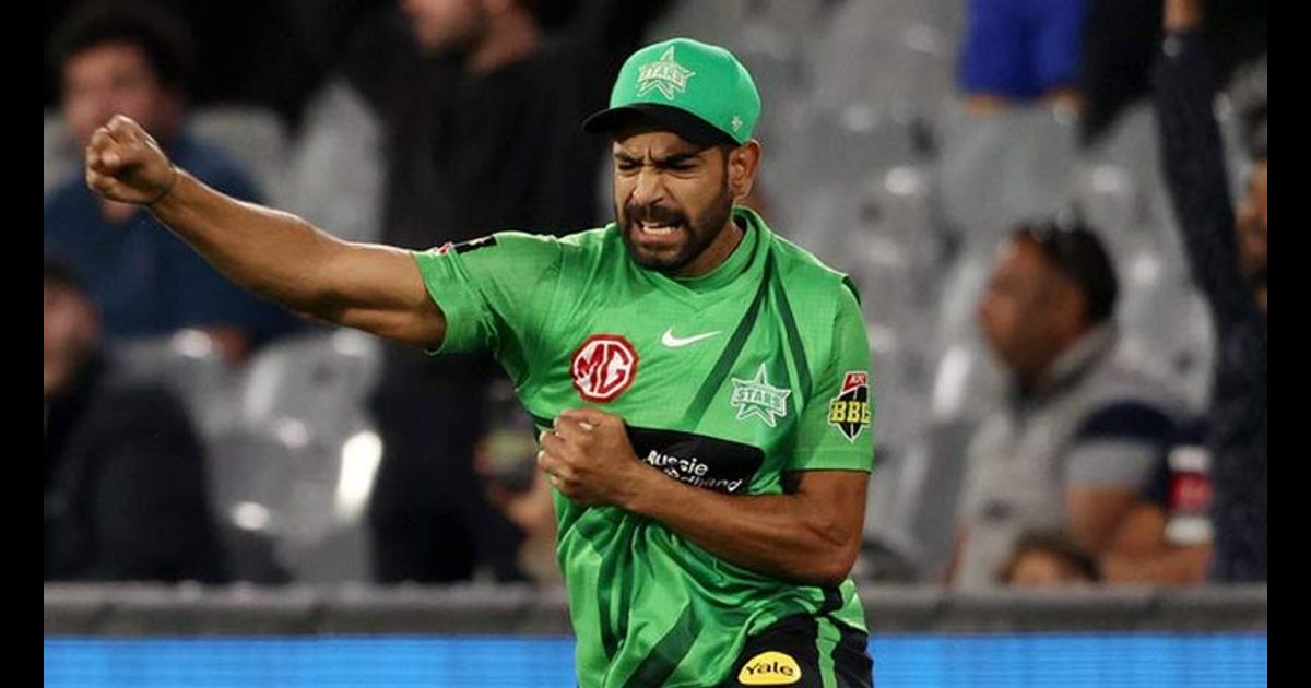 WATCH: Pakistan's Haris Rauf on fire in Big Bash League