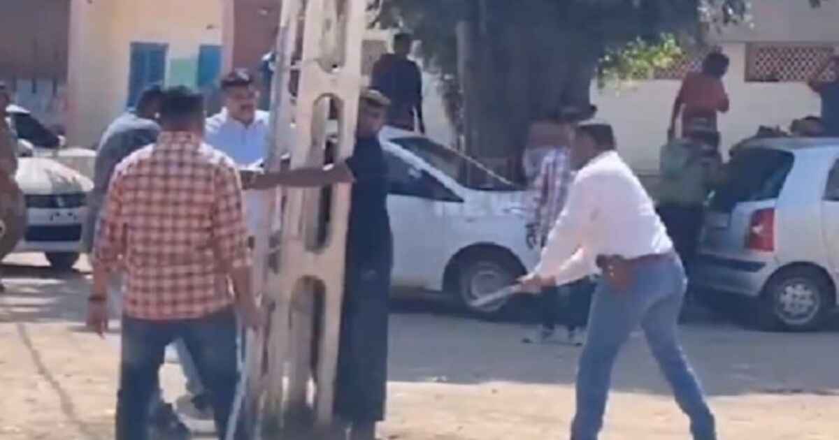 Muslim men tied to pole and flogged publicly by Indian police - Global ...