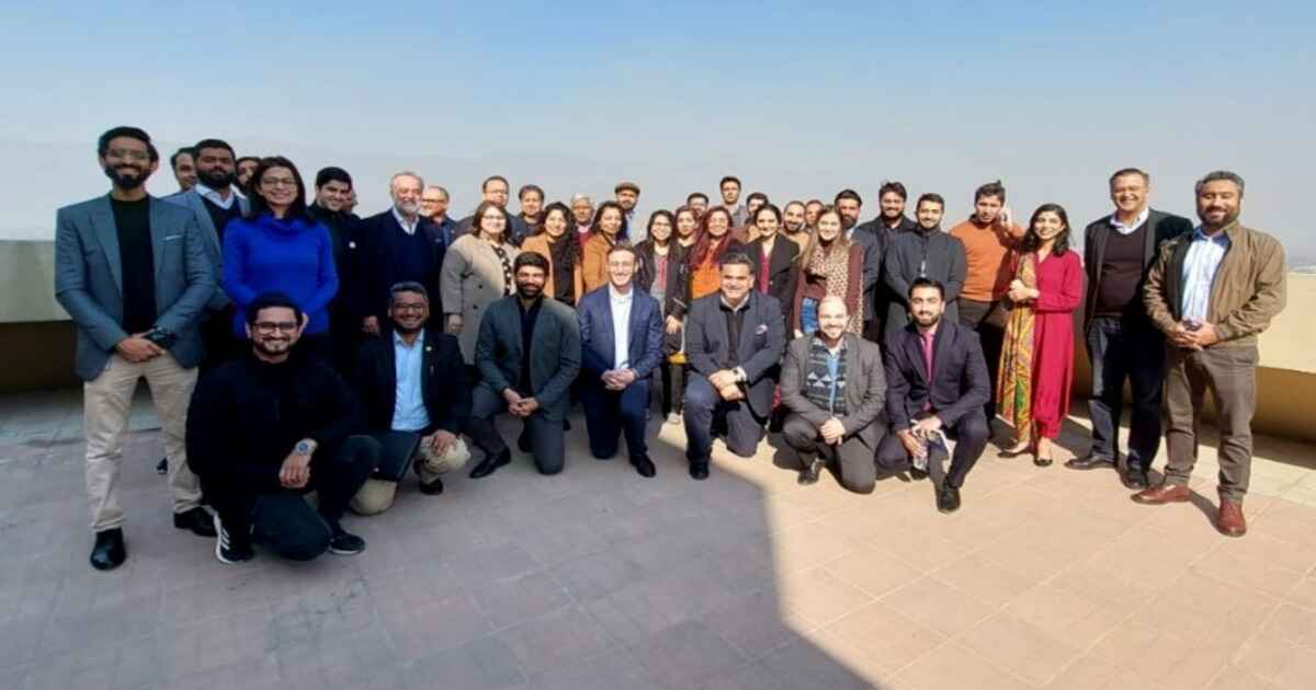 Plug and Play Tech Center meets STZA in Islamabad - Global Village Space