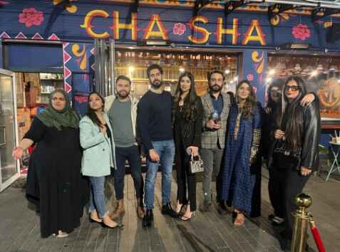 Pakistani couple make 'matka chai' an instant hit in the UK - Global ...