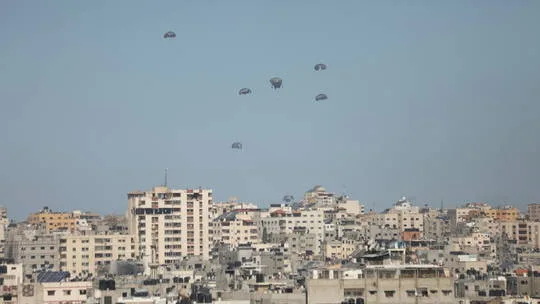 Aid drop kills five in Gaza - Global Village Space
