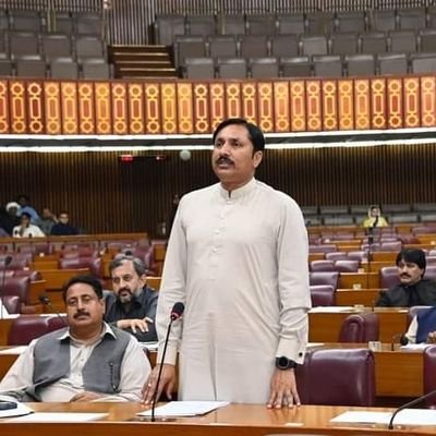 Wife and daughter of PTI MNA Saadullah Baloch abducted: Hammad Azhar