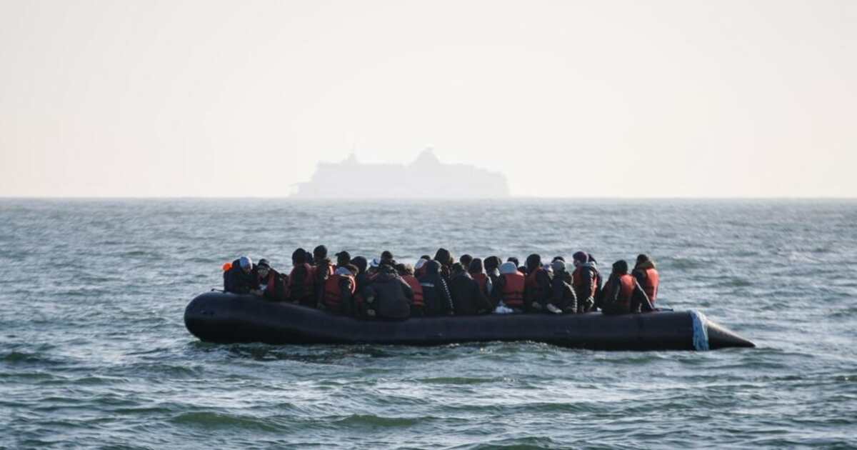 Horrifying Channel crossing claims 12 lives - Global Village Space