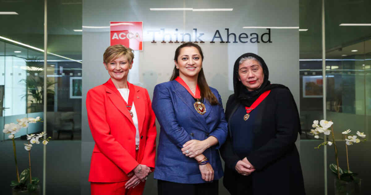 Pakistani woman Becomes first South Asian and Muslim president of ACCA ...
