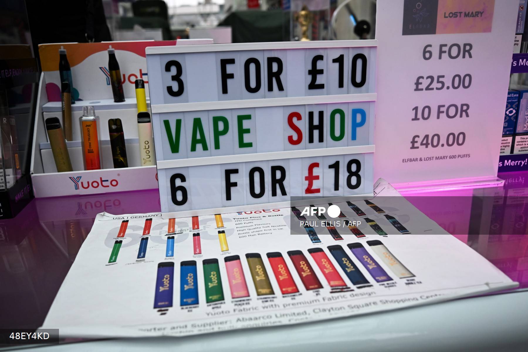 UK ban on disposable vapes goes into effect - Global Village Space
